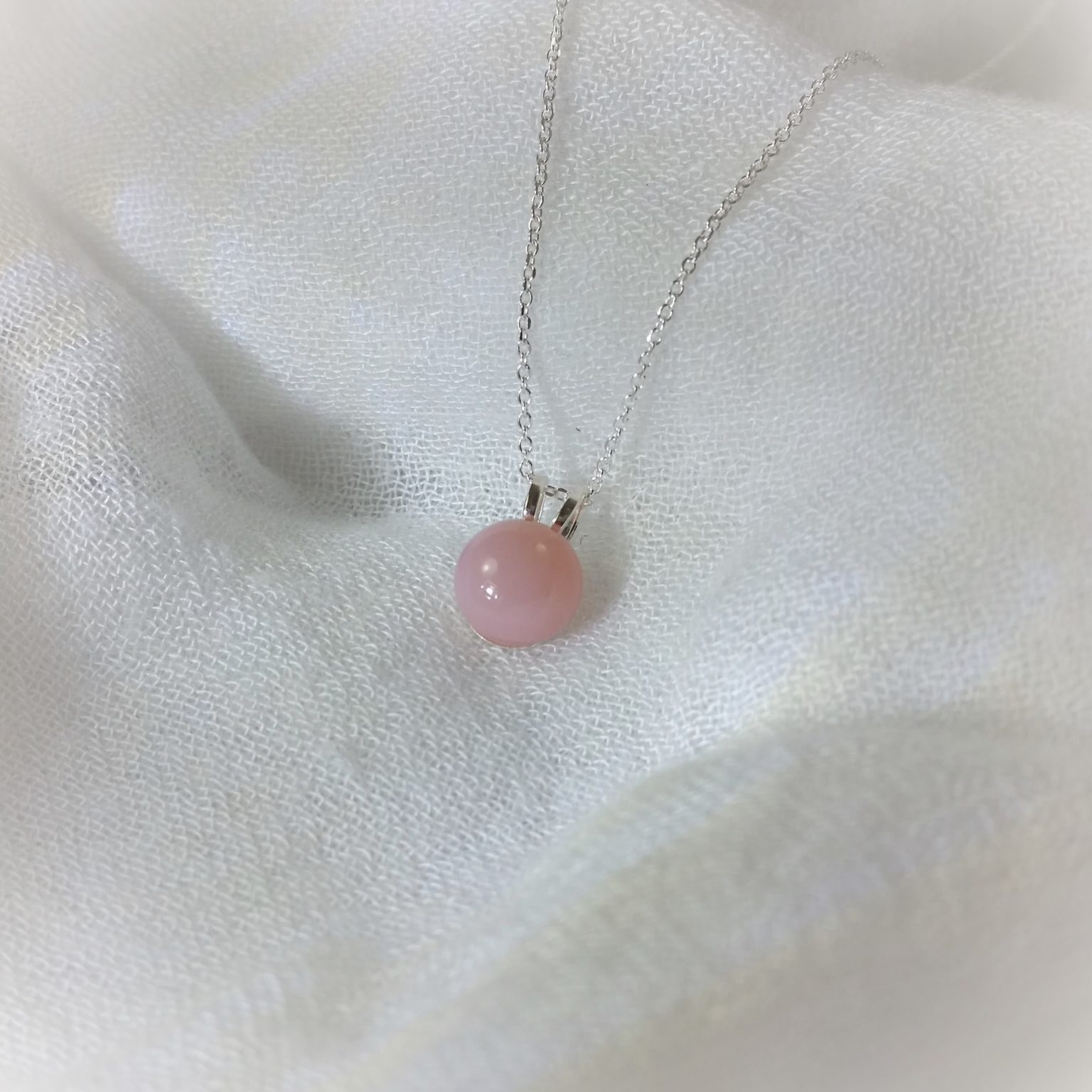 Collier perle Rose poudré - Loupiverre